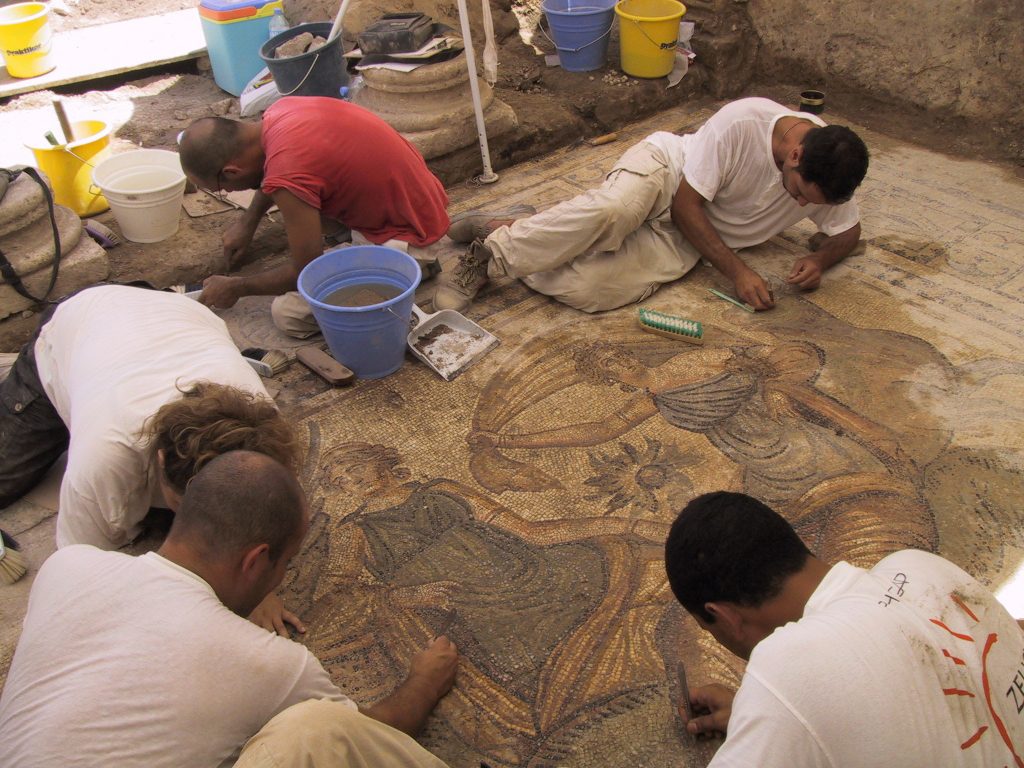 Zeugma. Conservation in situ - CCA Roma